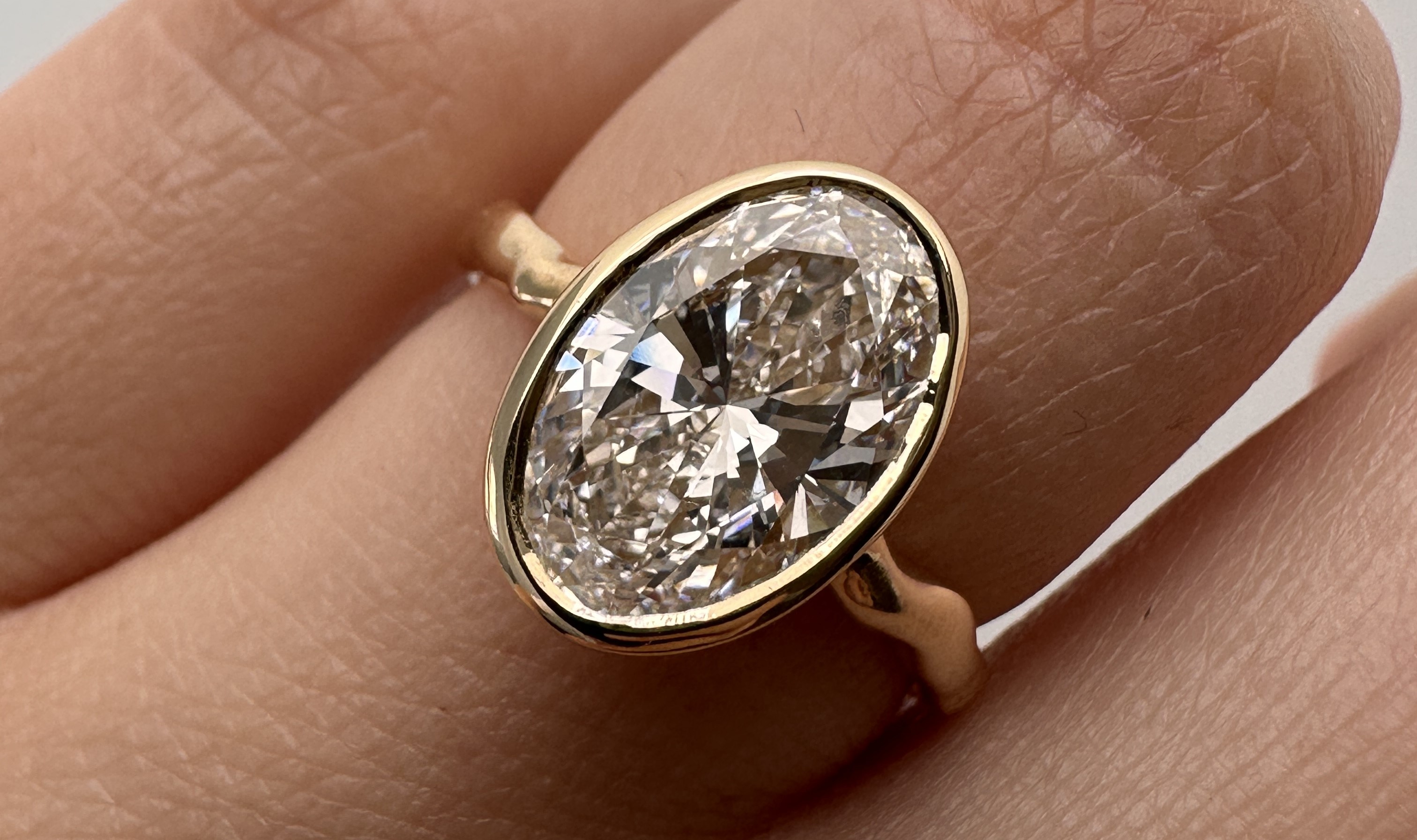 Which Ring Setting Maximises Diamond Size Appearance? Top Choices to ...